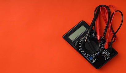 Aprende sobre como usar un multímetro digital | Elektron | Blog